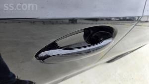 Black BMW 320 2019 in Riga, with an engine capacity of 2.00 L and mileage of 192 thousand km for 18500 €, photo 8 on AUTOMOTO.COM.LV