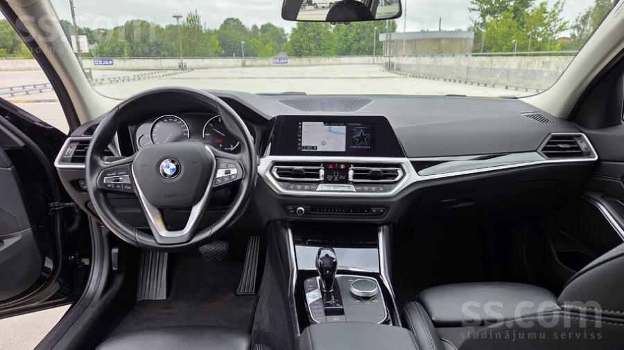 Black BMW 320 2019 in Riga, with an engine capacity of 2.00 L and mileage of 192 thousand km for 18500 €, photo 11 on AUTOMOTO.COM.LV