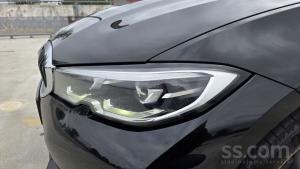 Black BMW 320 2019 in Riga, with an engine capacity of 2.00 L and mileage of 192 thousand km for 18500 €, photo 14 on AUTOMOTO.COM.LV