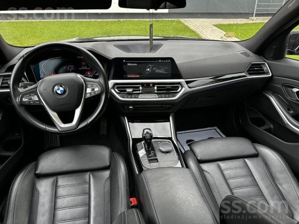 Black BMW 320 2019 in Riga, with an engine capacity of 2.00 L and mileage of 250 thousand km for 15990 €, photo 6 on AUTOMOTO.COM.LV