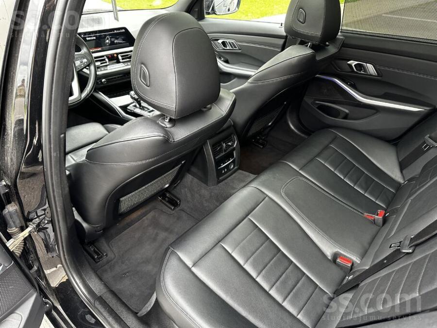 Melns BMW 320 2019 Rīga, ar dzinēja tilpumu 2.00 L un nobraukumu 250 tūkst. km par 15990 €, foto 9 vietnē AUTOMOTO.COM.LV