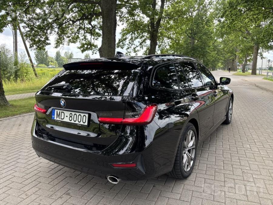 Black BMW 320 2019 in Valmiera, with an engine capacity of 2.00 L and mileage of 366 thousand km for 16700 €, photo 9 on AUTOMOTO.COM.LV