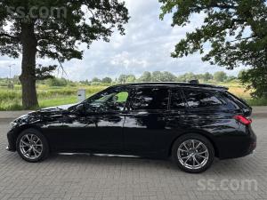 Black BMW 320 2019 in Valmiera, with an engine capacity of 2.00 L and mileage of 366 thousand km for 16700 €, photo 15 on AUTOMOTO.COM.LV