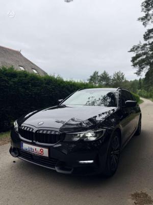 Melns BMW 320 2019 Šauļi, ar dzinēja tilpumu 2.00 L un nobraukumu 271 tūkst. km par 15900 €, foto  vietnē AUTOMOTO.COM.LV