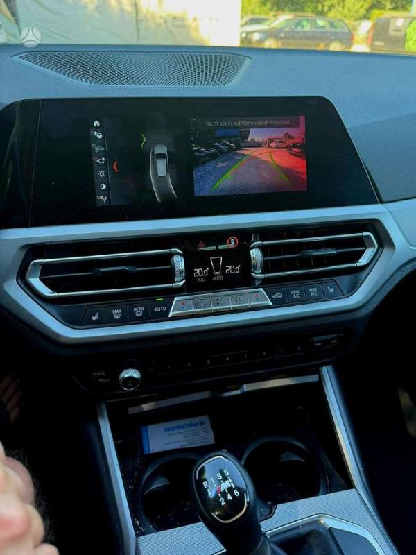 Black BMW 320 2019 in Taurage, with an engine capacity of 2.00 L and mileage of 242 thousand km for 10900 €, photo 8 on AUTOMOTO.COM.LV