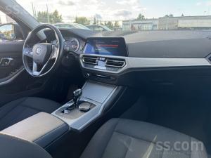 Black BMW 320 2019 in Valmiera, with an engine capacity of 2.00 L and mileage of 140 thousand km for 17490 €, photo 15 on AUTOMOTO.COM.LV