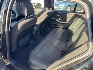 Black BMW 320 2019 in Valmiera, with an engine capacity of 2.00 L and mileage of 140 thousand km for 17490 €, photo 20 on AUTOMOTO.COM.LV