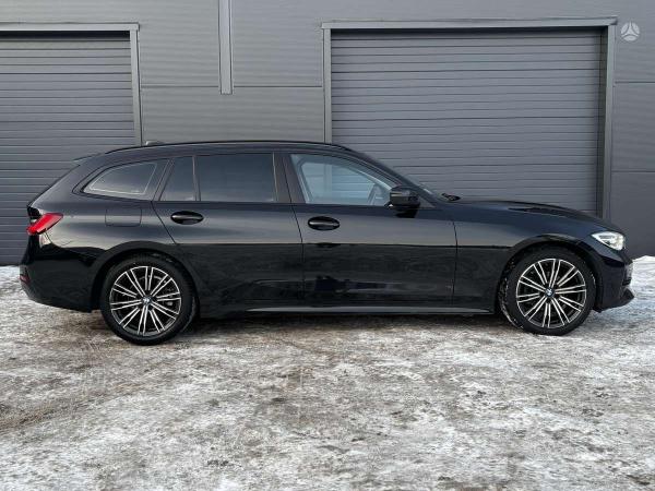Melns BMW 320 2020 Utena, ar dzinēja tilpumu 2.00 L un nobraukumu 255 tūkst. km par 16500 €, foto 10 vietnē AUTOMOTO.COM.LV