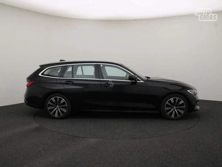 Melns BMW 320 2020 Viļņa, ar dzinēja tilpumu 2.00 L un nobraukumu 131 tūkst. km par 23499 €, foto 10 vietnē AUTOMOTO.COM.LV