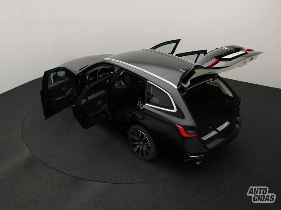 Melns BMW 320 2020 Viļņa, ar dzinēja tilpumu 2.00 L un nobraukumu 131 tūkst. km par 23499 €, foto 14 vietnē AUTOMOTO.COM.LV