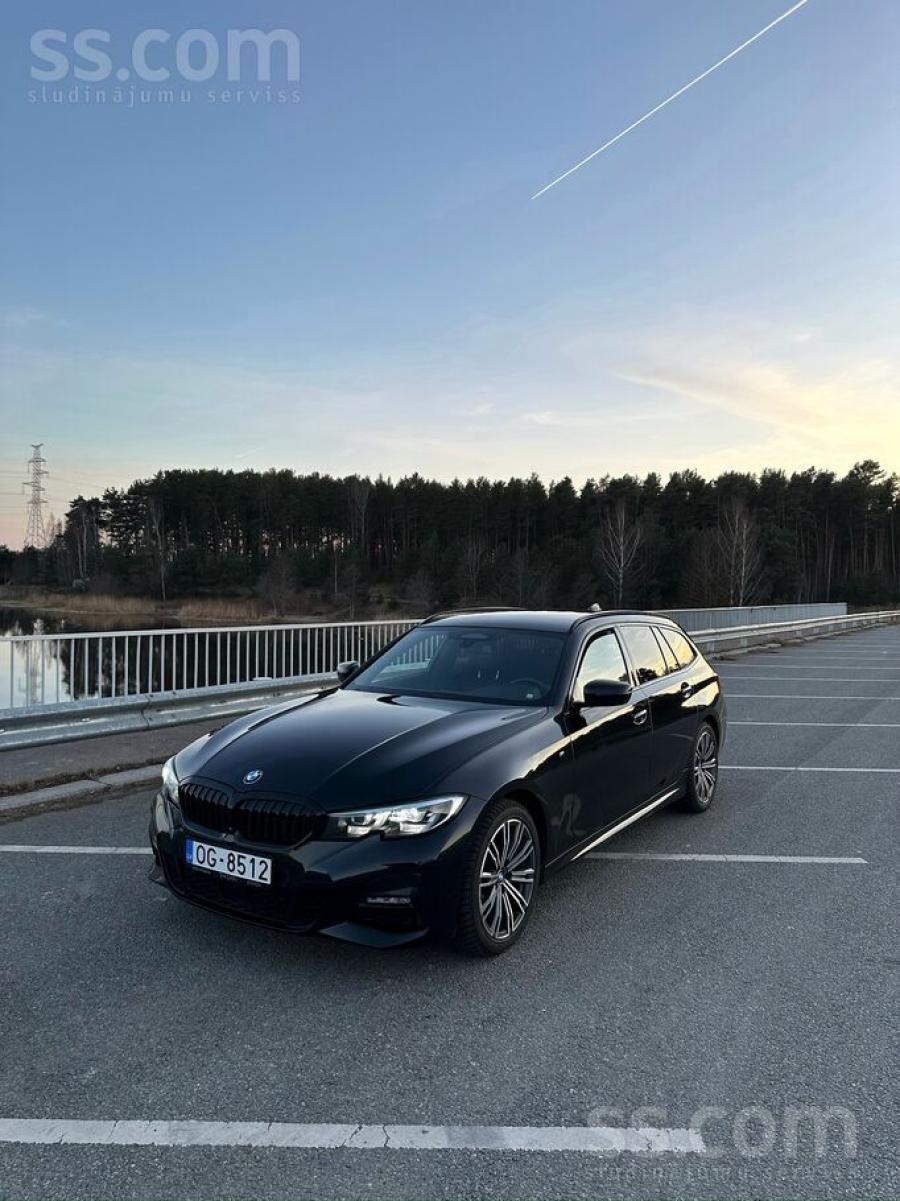 Black BMW 320 2020 in Jurmala, with an engine capacity of 2.00 L and mileage of 260 thousand km for 20500 €, photo 1 on AUTOMOTO.COM.LV