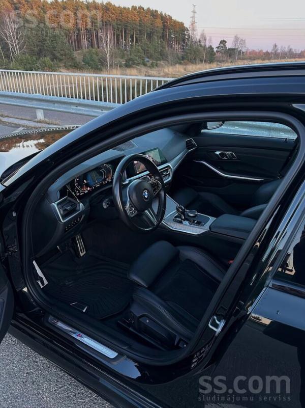 Black BMW 320 2020 in Jurmala, with an engine capacity of 2.00 L and mileage of 260 thousand km for 20500 €, photo 6 on AUTOMOTO.COM.LV