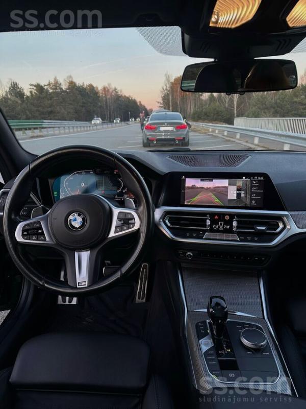 Black BMW 320 2020 in Jurmala, with an engine capacity of 2.00 L and mileage of 260 thousand km for 20500 €, photo 7 on AUTOMOTO.COM.LV