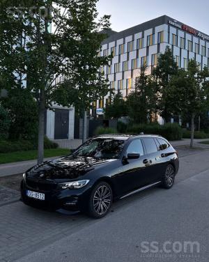 Черный БМВ 320 2020 в Юрмала, объемом двигателя 2.00 л и пробегом 260 тыс. км за 20200 €, фото 1 на AUTOMOTO.COM.LV