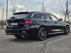 Black BMW 320 2020 in Riga, with an engine capacity of 2.00 L and mileage of 208 thousand km for 17990 €, photo 23 on AUTOMOTO.COM.LV