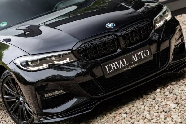 Black BMW 320 2020 in Jelgava, with an engine capacity of 2.00 L and mileage of 197 thousand km for 21900 €, photo 7 on AUTOMOTO.COM.LV