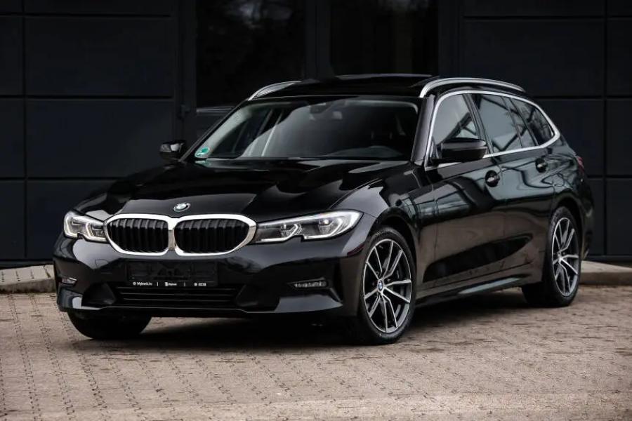 Melns BMW 320 2020 Jelgava, ar dzinēja tilpumu 2.00 L un nobraukumu 120 tūkst. km par 23800 €, foto 4 vietnē AUTOMOTO.COM.LV