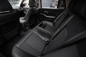 Melns BMW 320 2020 Jelgava, ar dzinēja tilpumu 2.00 L un nobraukumu 120 tūkst. km par 23800 €, foto 11 vietnē AUTOMOTO.COM.LV