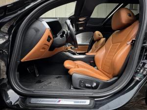 Melns BMW 320 2020 Rīga, ar dzinēja tilpumu 2.00 L un nobraukumu 165 tūkst. km par 22300 €, foto 15 vietnē AUTOMOTO.COM.LV