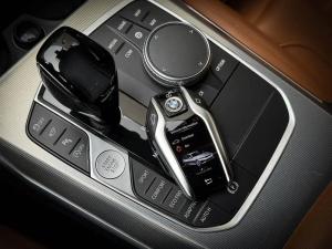 Melns BMW 320 2020 Rīga, ar dzinēja tilpumu 2.00 L un nobraukumu 165 tūkst. km par 22300 €, foto 21 vietnē AUTOMOTO.COM.LV