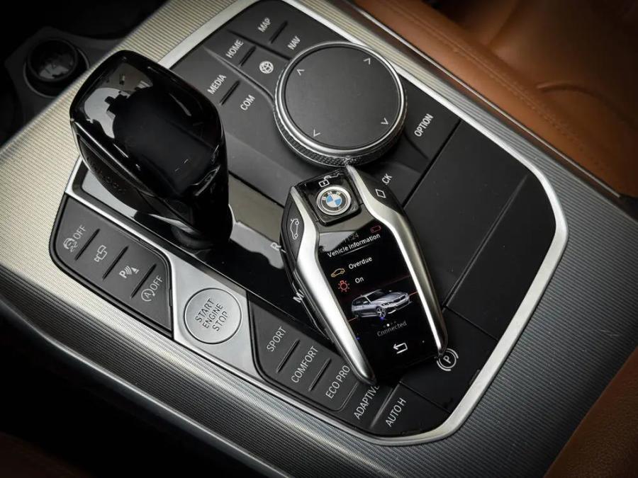 Melns BMW 320 2020 Rīga, ar dzinēja tilpumu 2.00 L un nobraukumu 165 tūkst. km par 22300 €, foto 21 vietnē AUTOMOTO.COM.LV