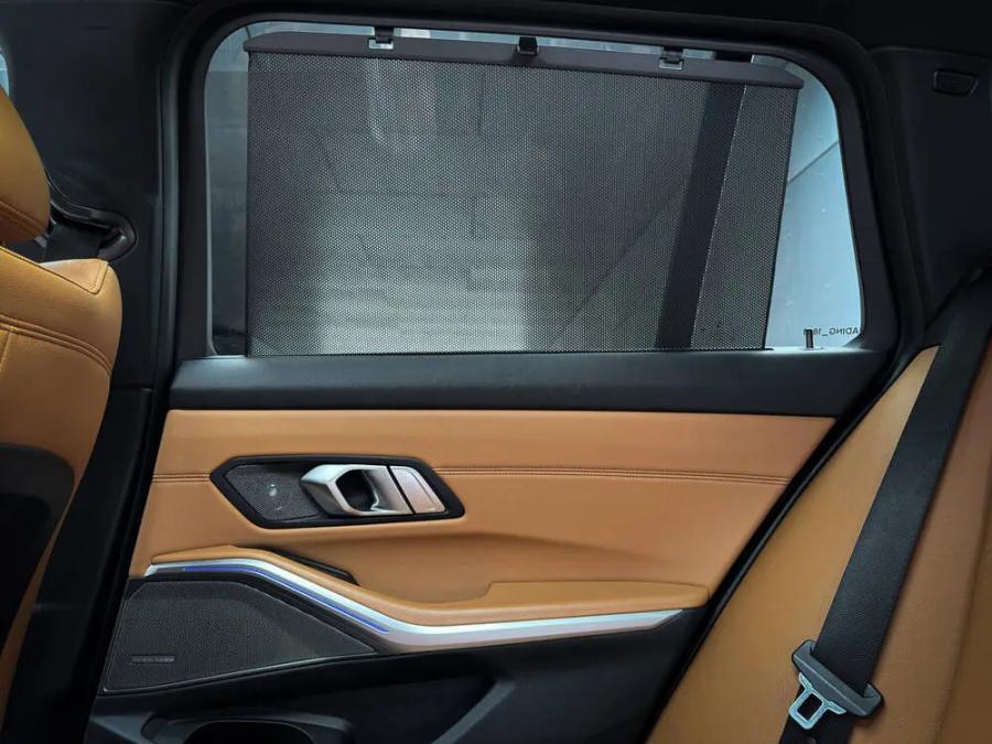 Melns BMW 320 2020 Rīga, ar dzinēja tilpumu 2.00 L un nobraukumu 165 tūkst. km par 22300 €, foto 28 vietnē AUTOMOTO.COM.LV