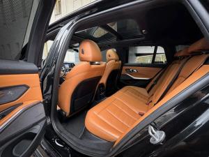 Melns BMW 320 2020 Rīga, ar dzinēja tilpumu 2.00 L un nobraukumu 165 tūkst. km par 22300 €, foto 27 vietnē AUTOMOTO.COM.LV