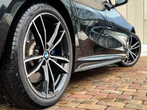 Melns BMW 320 2020 Rīga, ar dzinēja tilpumu 2.00 L un nobraukumu 165 tūkst. km par 22300 €, foto 48 vietnē AUTOMOTO.COM.LV