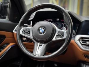 Melns BMW 320 2020 Rīga, ar dzinēja tilpumu 2.00 L un nobraukumu 165 tūkst. km par 22300 €, foto 78 vietnē AUTOMOTO.COM.LV