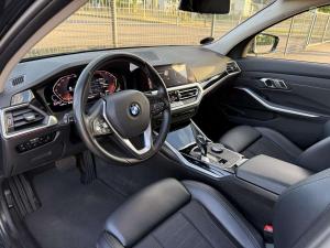 Melns BMW 320 2020 Joniškis, ar dzinēja tilpumu 2.00 L un nobraukumu 194 tūkst. km par 18500 €, foto 10 vietnē AUTOMOTO.COM.LV