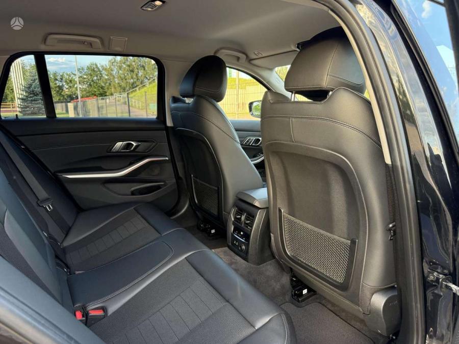 Melns BMW 320 2020 Joniškis, ar dzinēja tilpumu 2.00 L un nobraukumu 194 tūkst. km par 18500 €, foto 15 vietnē AUTOMOTO.COM.LV