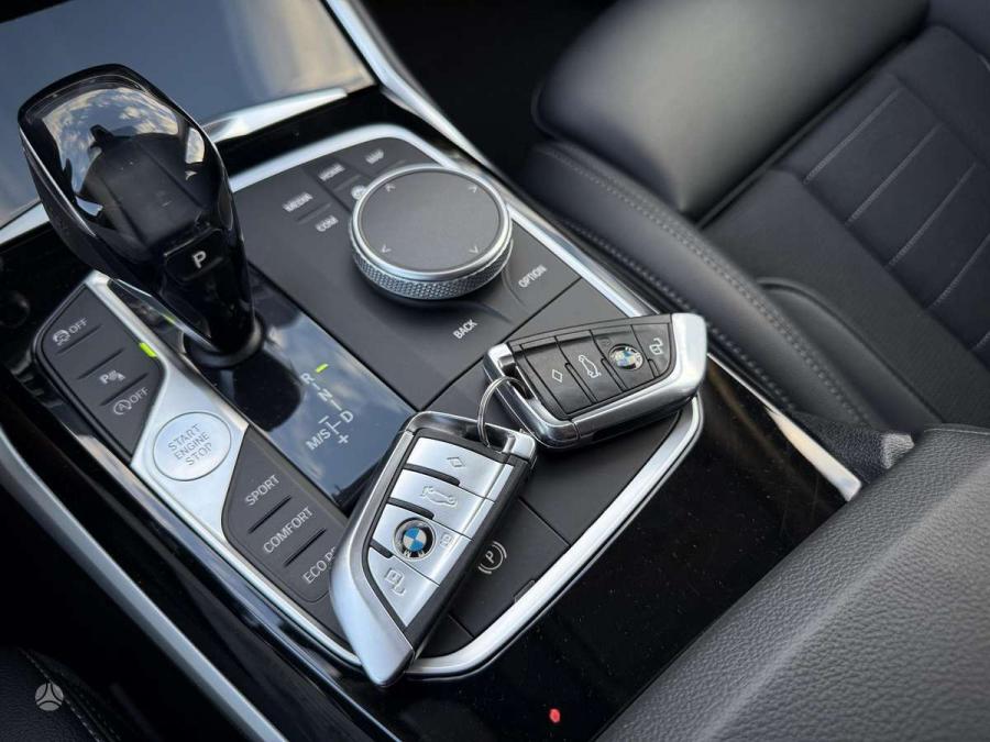 Melns BMW 320 2020 Joniškis, ar dzinēja tilpumu 2.00 L un nobraukumu 194 tūkst. km par 18500 €, foto 24 vietnē AUTOMOTO.COM.LV