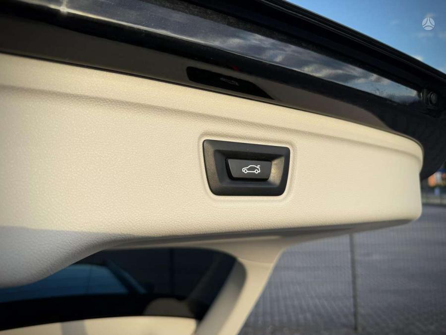 Melns BMW 320 2020 Joniškis, ar dzinēja tilpumu 2.00 L un nobraukumu 194 tūkst. km par 18500 €, foto 32 vietnē AUTOMOTO.COM.LV