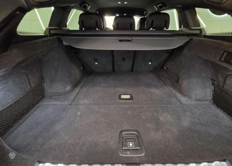 Black BMW 320 2020 in Marijampole, with an engine capacity of 2.00 L and mileage of 274 thousand km for 17750 €, photo 16 on AUTOMOTO.COM.LV