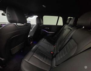 Black BMW 320 2020 in Marijampole, with an engine capacity of 2.00 L and mileage of 274 thousand km for 17750 €, photo 18 on AUTOMOTO.COM.LV
