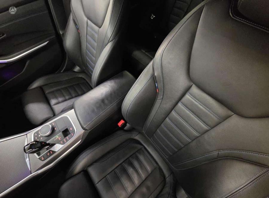 Black BMW 320 2020 in Marijampole, with an engine capacity of 2.00 L and mileage of 274 thousand km for 17750 €, photo 23 on AUTOMOTO.COM.LV