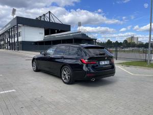 Black BMW 320 2020 in Jonava, with an engine capacity of 2.00 L and mileage of 246 thousand km for 16299 €, photo 3 on AUTOMOTO.COM.LV