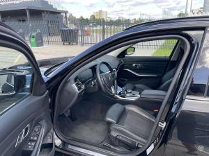 Black BMW 320 2020 in Jonava, with an engine capacity of 2.00 L and mileage of 246 thousand km for 16299 €, photo 12 on AUTOMOTO.COM.LV