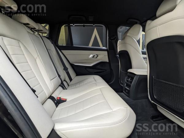 Black BMW 320 2020 in Tukums, with an engine capacity of 2.00 L and mileage of 166 thousand km for 21990 €, photo 8 on AUTOMOTO.COM.LV
