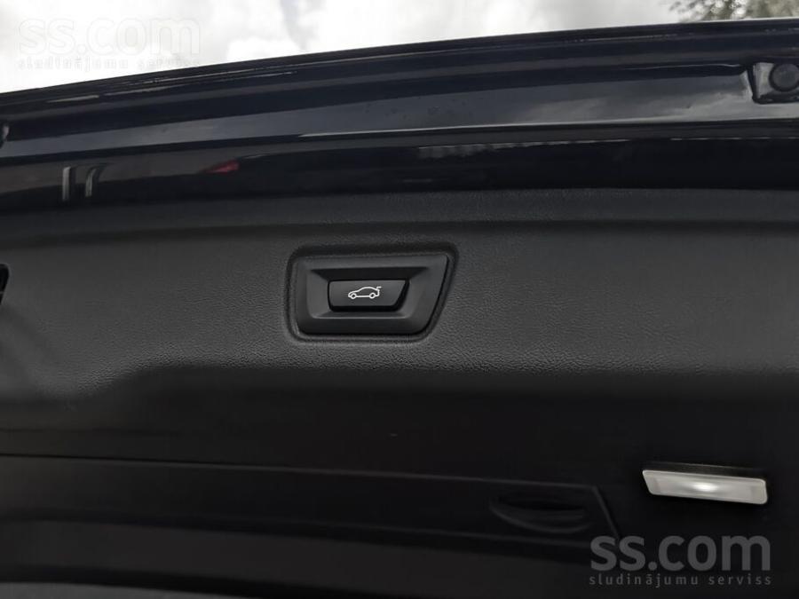 Черный БМВ 320 2020 в Тукумс, объемом двигателя 2.00 л и пробегом 166 тыс. км за 21990 €, фото 25 на AUTOMOTO.COM.LV