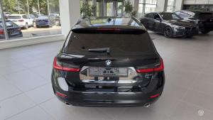 Melns BMW 320 2020 Marijampole, ar dzinēja tilpumu 2.00 L un nobraukumu 182 tūkst. km par 19999 €, foto 5 vietnē AUTOMOTO.COM.LV