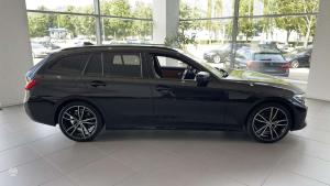 Melns BMW 320 2020 Marijampole, ar dzinēja tilpumu 2.00 L un nobraukumu 182 tūkst. km par 19999 €, foto 8 vietnē AUTOMOTO.COM.LV