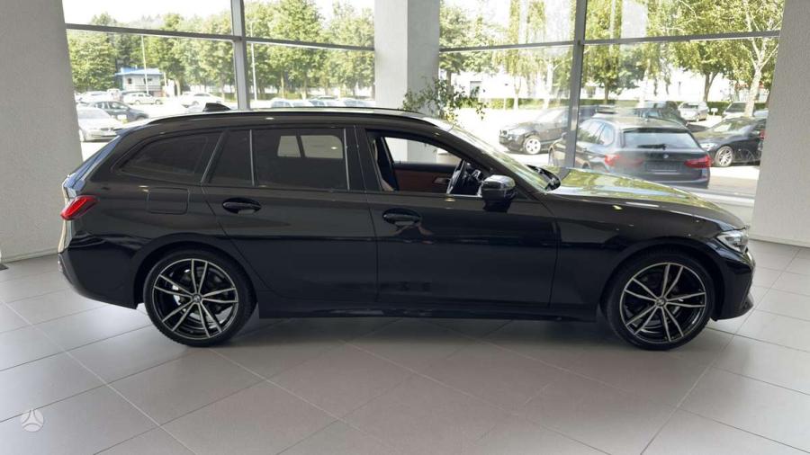 Melns BMW 320 2020 Marijampole, ar dzinēja tilpumu 2.00 L un nobraukumu 182 tūkst. km par 19999 €, foto 8 vietnē AUTOMOTO.COM.LV
