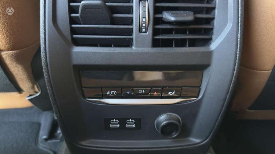 Melns BMW 320 2020 Marijampole, ar dzinēja tilpumu 2.00 L un nobraukumu 182 tūkst. km par 19999 €, foto 21 vietnē AUTOMOTO.COM.LV
