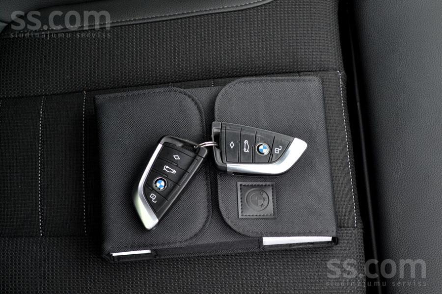 Melns BMW 320 2020 Tukums, ar dzinēja tilpumu 2.00 L un nobraukumu 177 tūkst. km par 21490 €, foto 36 vietnē AUTOMOTO.COM.LV