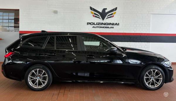 Melns BMW 320 2020 Kauņa, ar dzinēja tilpumu 2.00 L un nobraukumu 161 tūkst. km par 18900 €, foto 3 vietnē AUTOMOTO.COM.LV