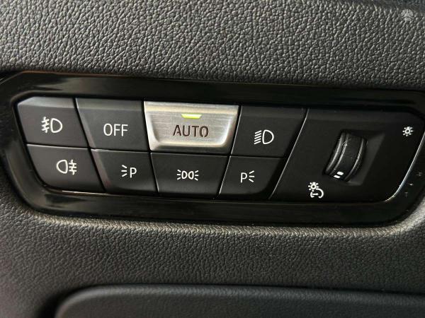 Melns BMW 320 2020 Kauņa, ar dzinēja tilpumu 2.00 L un nobraukumu 161 tūkst. km par 18900 €, foto 10 vietnē AUTOMOTO.COM.LV