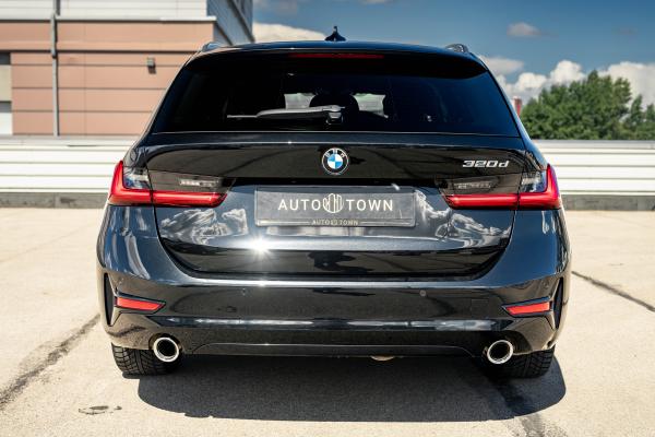 Melns BMW 320 2020 Rīga, ar dzinēja tilpumu 2.00 L un nobraukumu 272 tūkst. km par 17550 €, foto 9 vietnē AUTOMOTO.COM.LV
