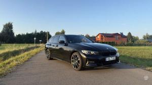 Black BMW 320 2020 in Panevezys, with an engine capacity of 2.00 L and mileage of 260 thousand km for 16499 €, photo 10 on AUTOMOTO.COM.LV