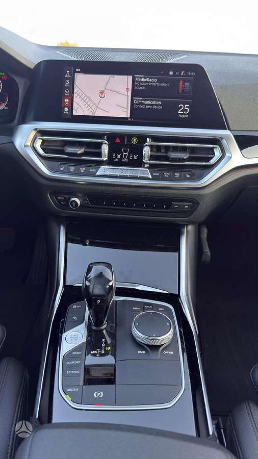 Black BMW 320 2020 in Panevezys, with an engine capacity of 2.00 L and mileage of 260 thousand km for 16499 €, photo 29 on AUTOMOTO.COM.LV